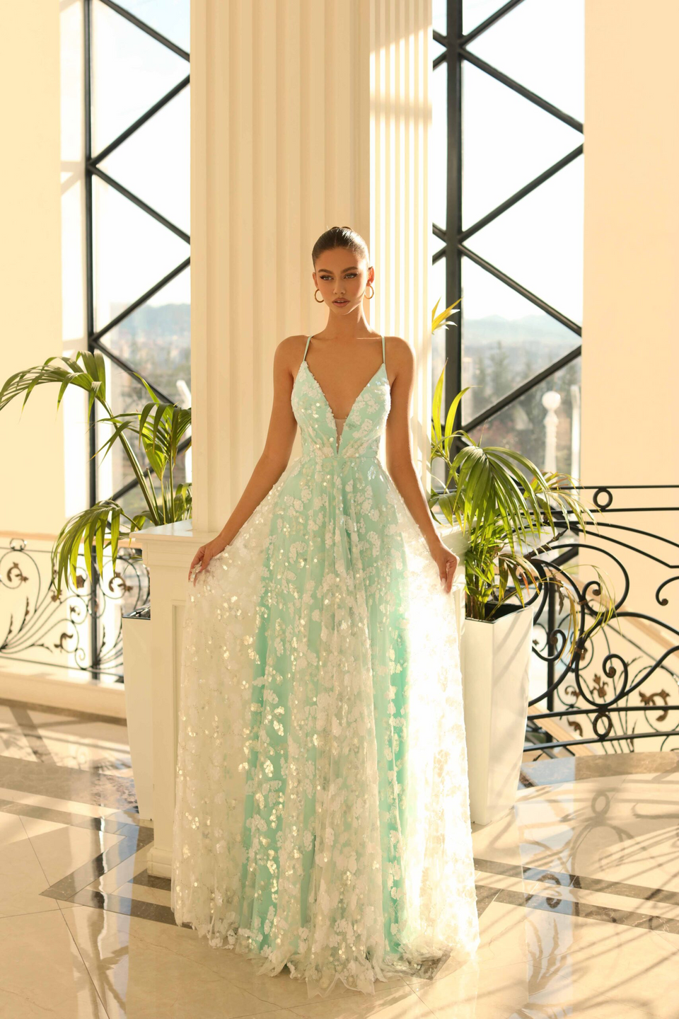 The Fashion Experience Bread Boutique | Rose Gold Fashion Boutique ...